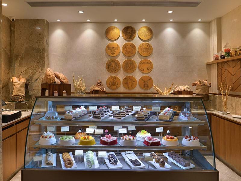 Explore Images and Video Gallery of Fortune Landmark Hotel, Ahmedabad